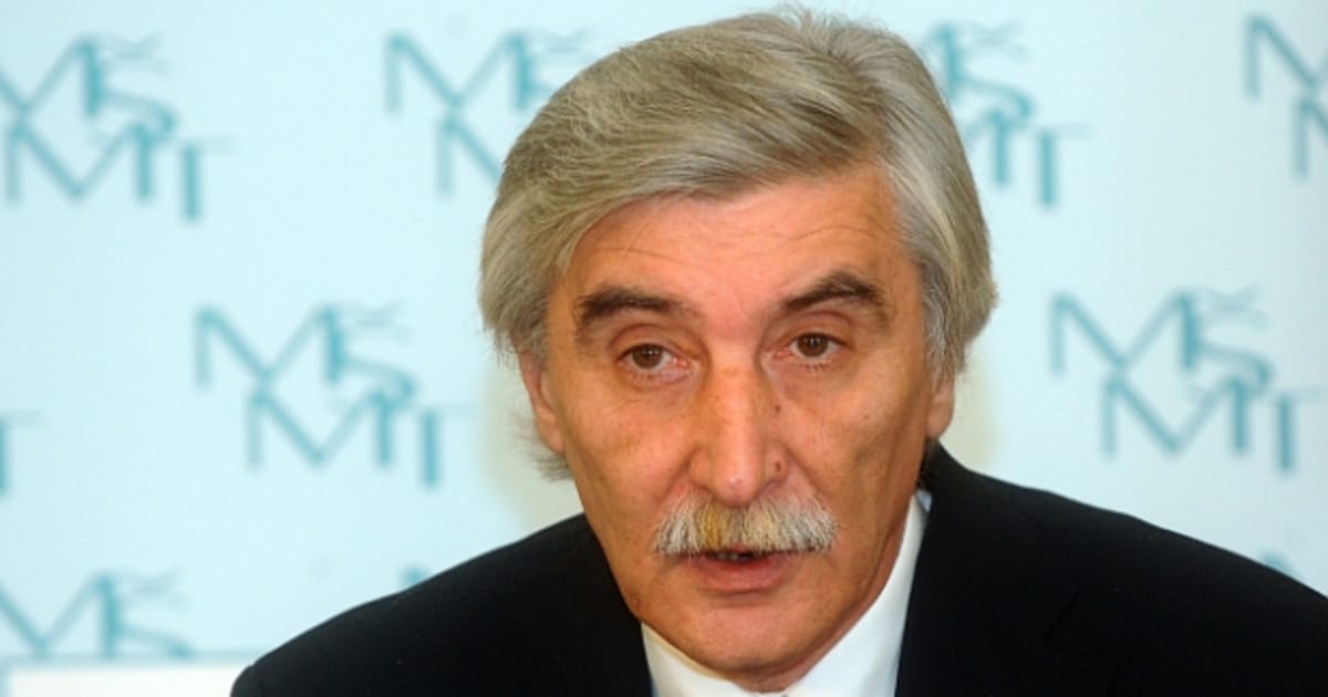 Conservative figure Bátora quits Education Ministry post | Radio Prague ...