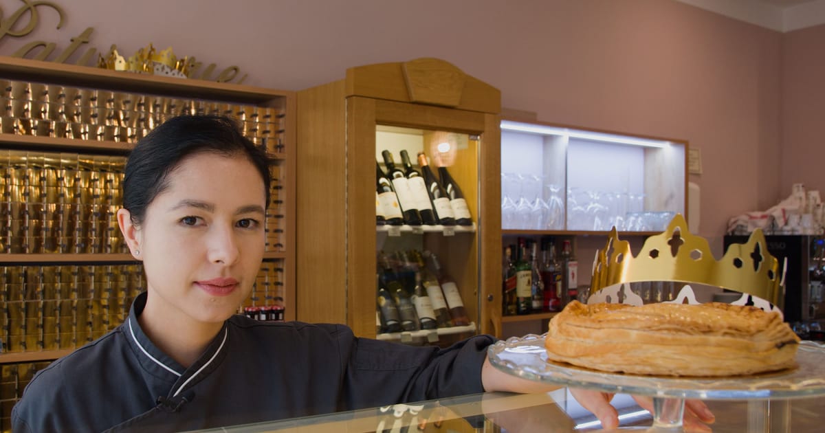Galette des Rois, a traditional French Three King’s cake | Radio Prague ...